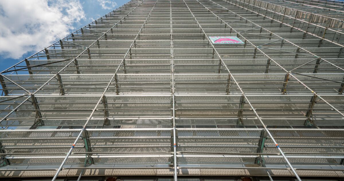 Maximum installation heights with modular façade scaffolds